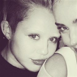 Miley Cyrus Shaves Her Eyebrows For Islam